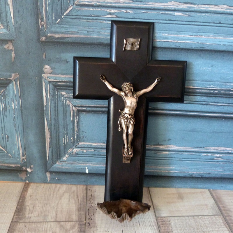 Black Crucifix - Etsy