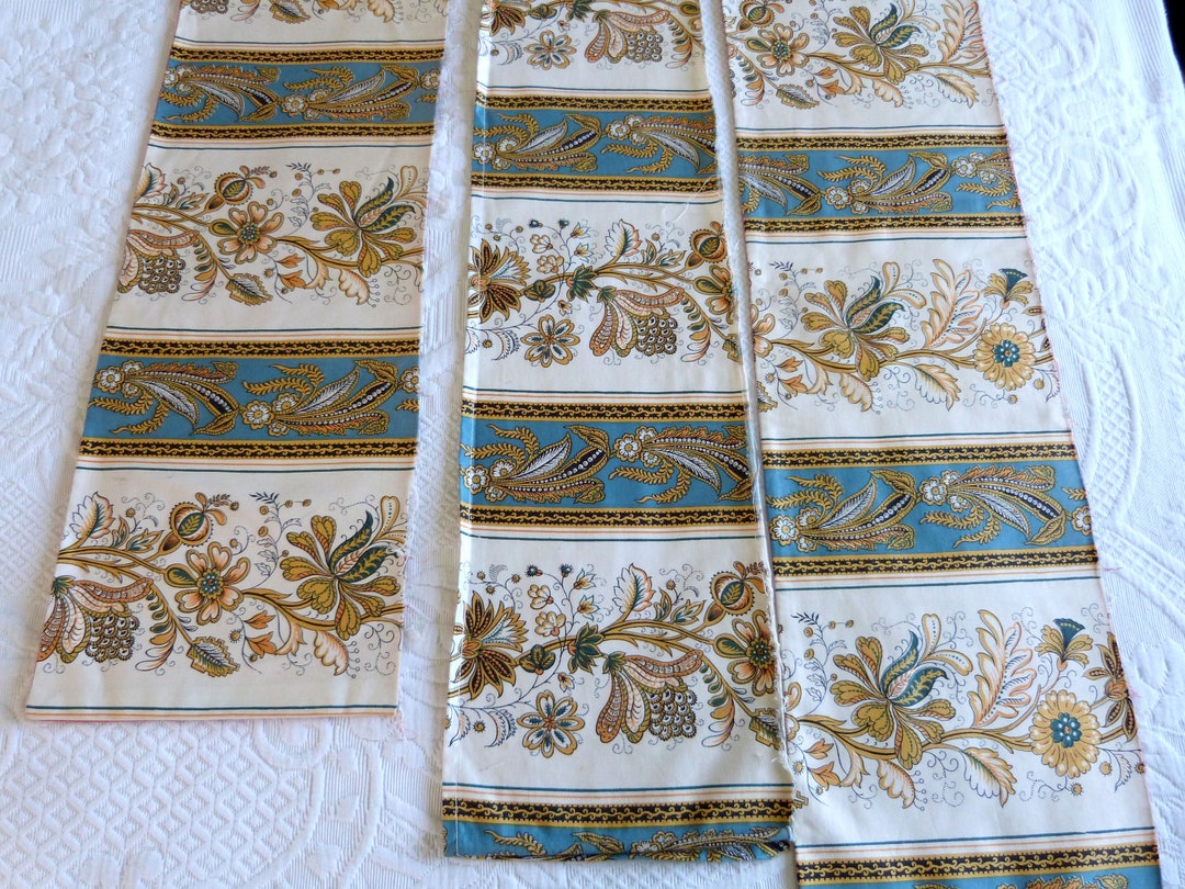 3 Pieces Vintage French Floral Fabric W Roses, Flowers, Vintage Sewing ...