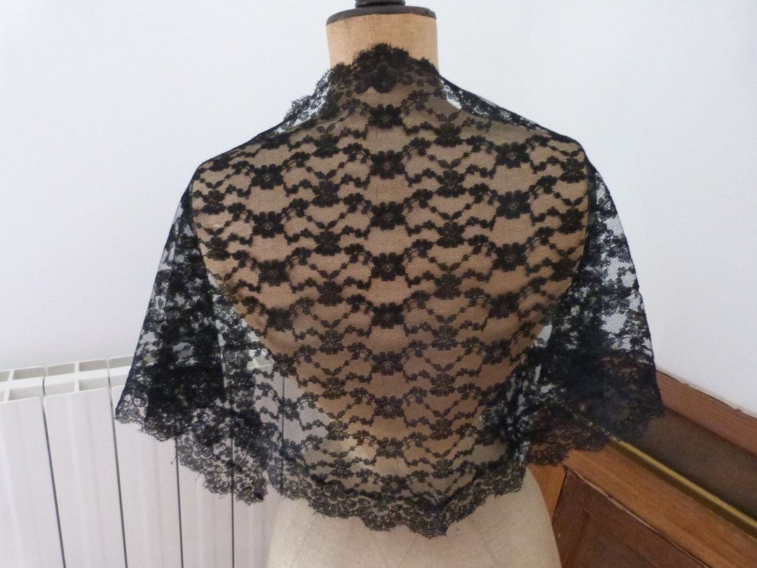 Antique French Black Lace Mantilla Veil Catholic Mantilla Victorian ...