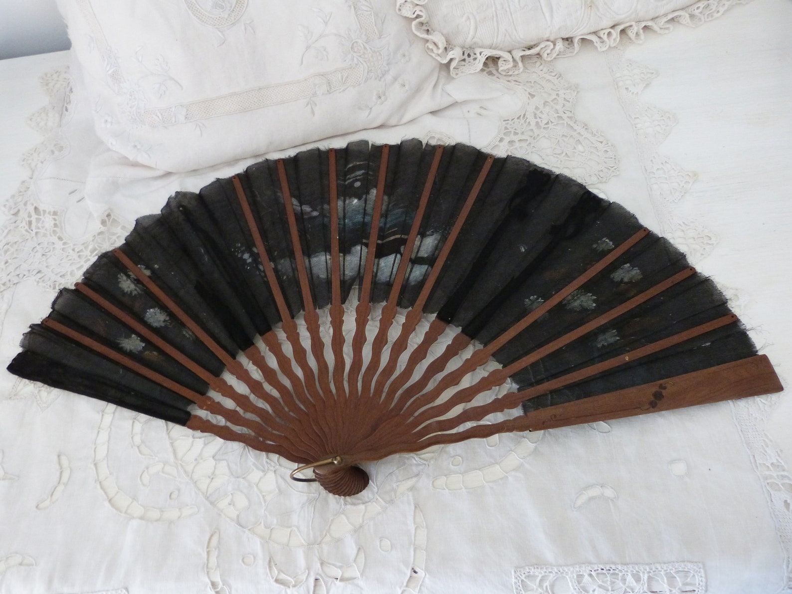 Antique Hand Fan 1800s Folding Fan French Chateau Hand Painted Handfan ...