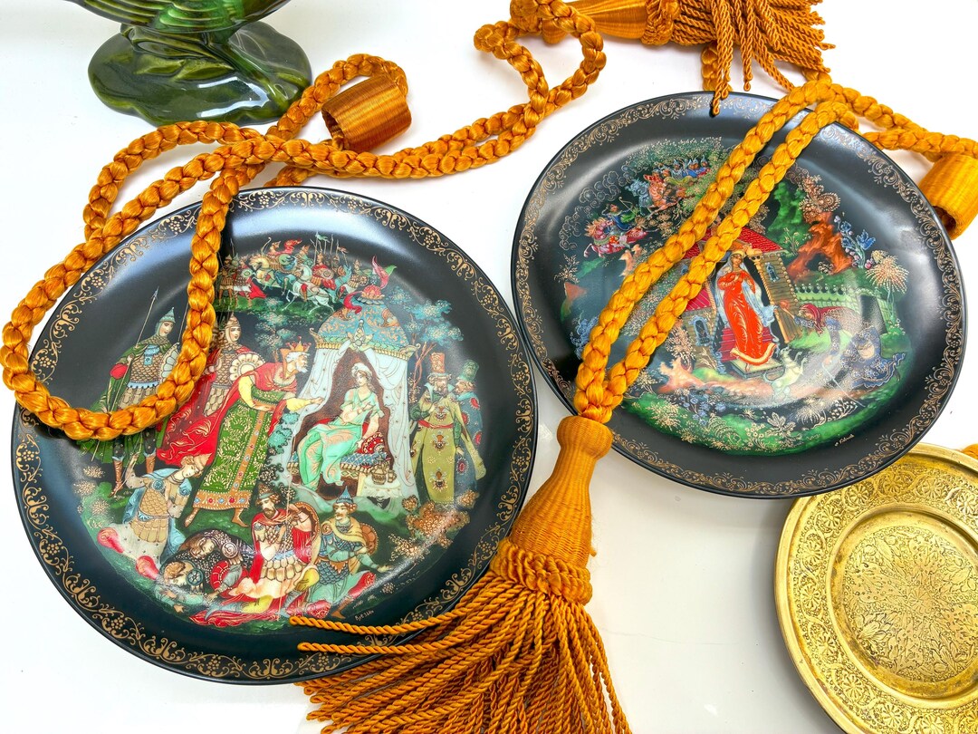 Russian Black & Gold Fairy Tale Plates, Legends From Russia, Tianex ...