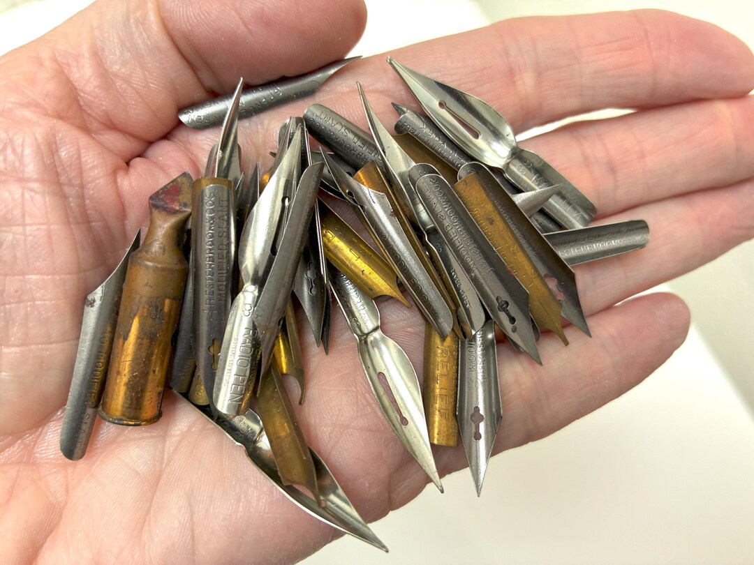 Lot of 35 Pen Nibs, Vintage Pen Nibs, Vintage Art Supply Mixed Media ...