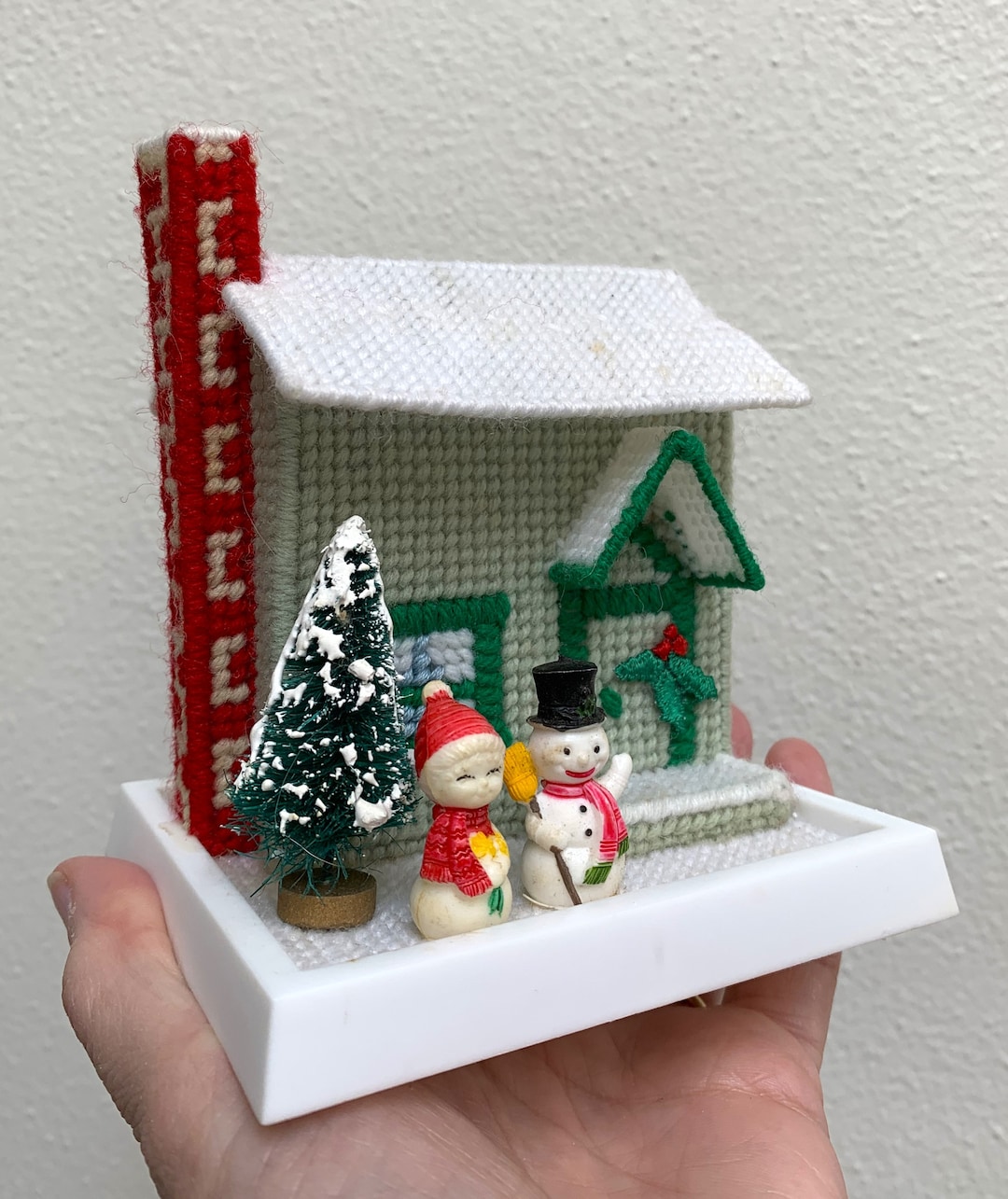 Vintage Diorama Shadowbox Christmas, 4 Little Canvas & Yarn Scenes ...