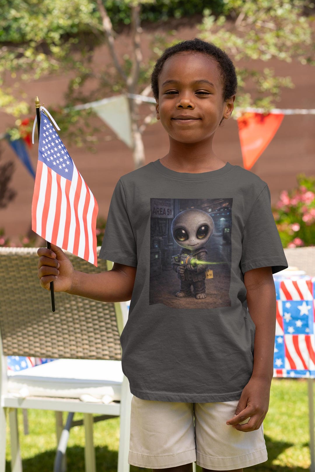 Alien Detective Kids Tee - Etsy