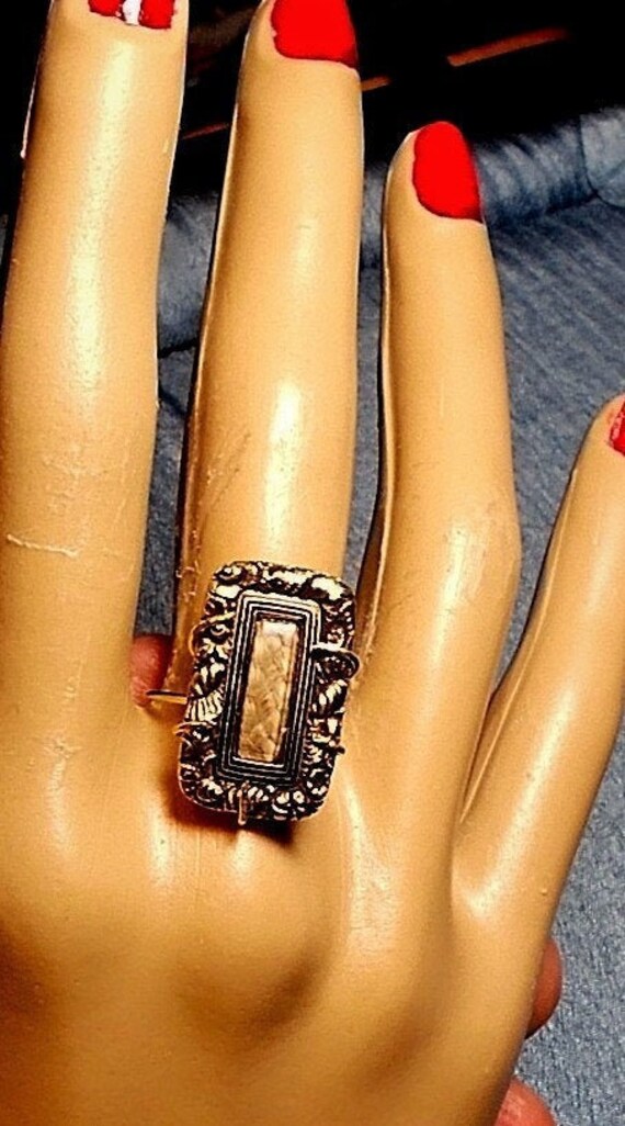 Mourning, Memorial Ring, Hair, natural pearls, and je… - Gem