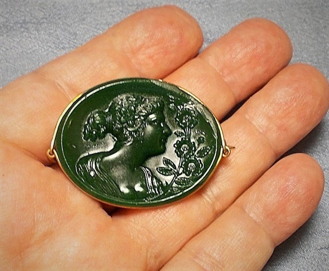 Victorian Green Glass Cameo Intaglio W/ Curly Hair Daisy in - Etsy