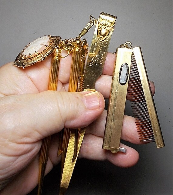 1940 Grooming Barbara Bates CHATELAINE, All Thickly G… - Gem