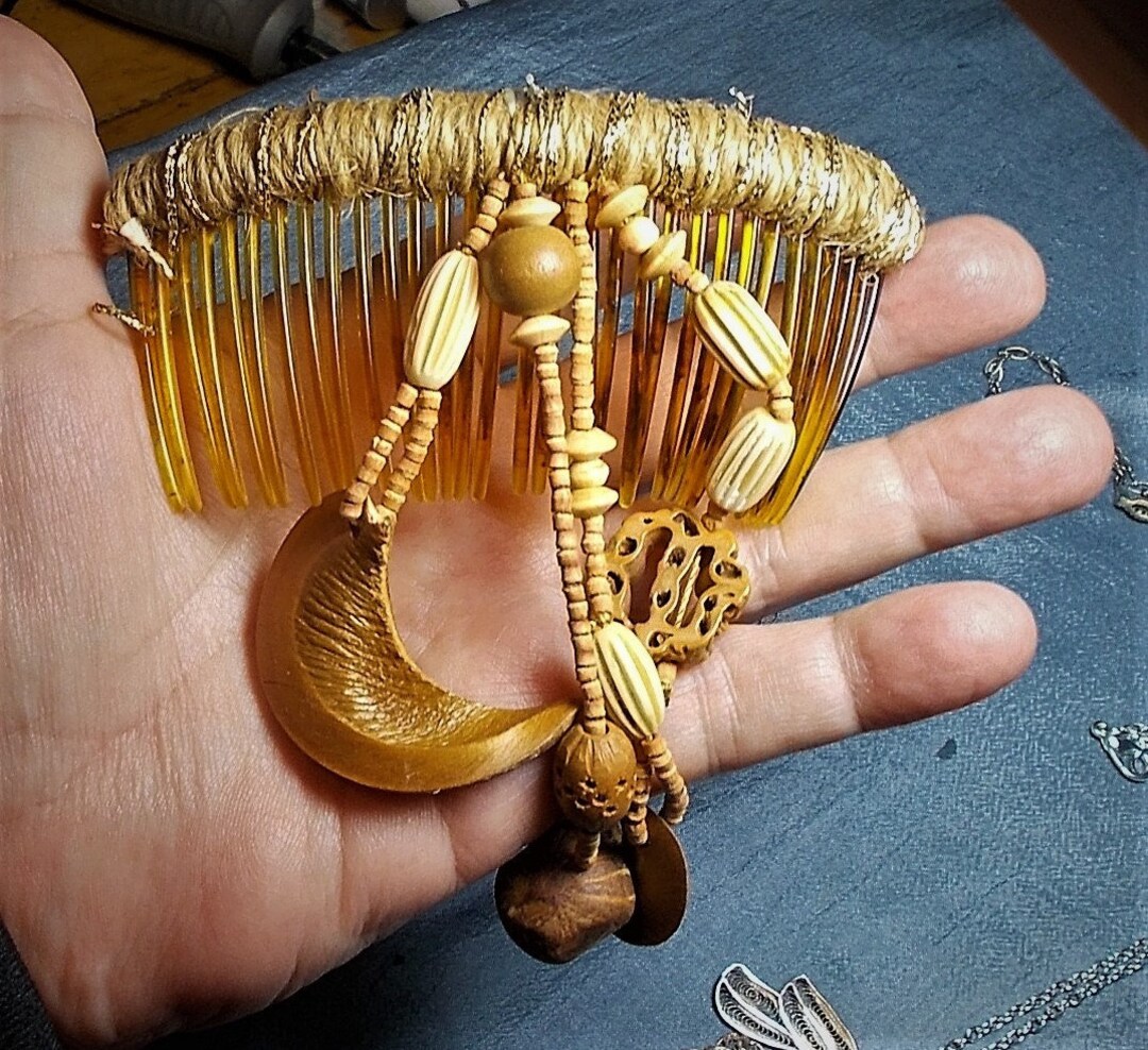 SALE 1970s Dangling Nuts Hair Comb Unique Gold Trim Wrap 4 Dangles of ...