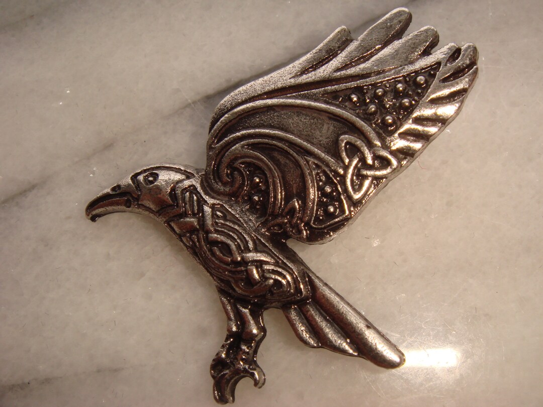 Pagan Celtic Knot Morrigan Flying Crow W Triquetra on Wing W Crow ...