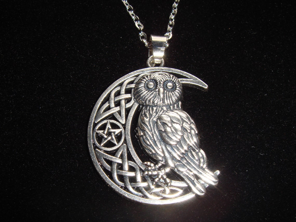 Pagan Celtic Hecate Minerva Owl W Moon W Pentacle W Toggle - Etsy