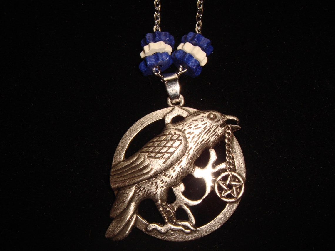 Celtic Pagan Morrigan Pewter Crow W Dangling Pentacle & W Crow Toggle ...