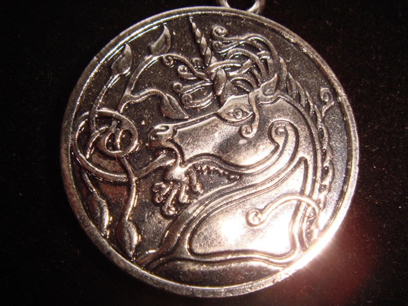Pagan Celtic Scottish Unicorn Dbl Sided Coin Style W Triquetra - Etsy