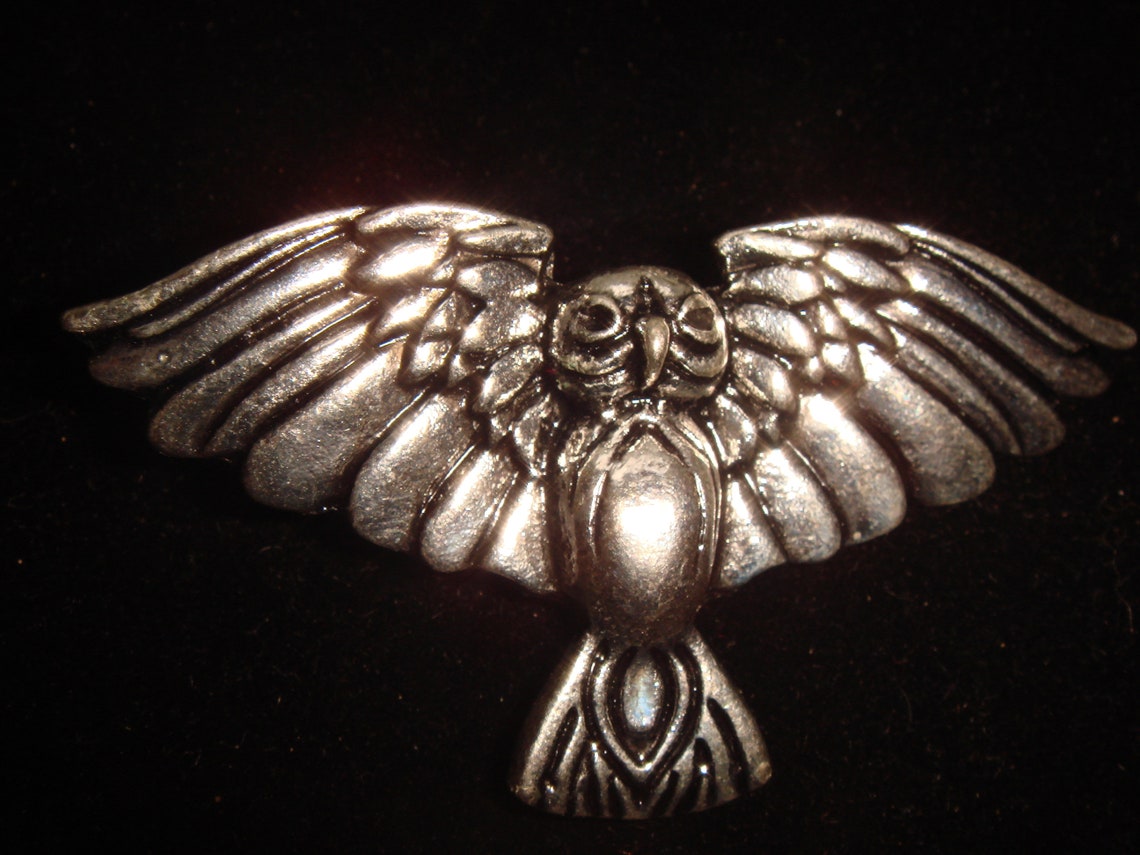 Pagan Celtic Inanna, Ishtar, Hecate, Minerva Flying Owl W Toggle - Etsy