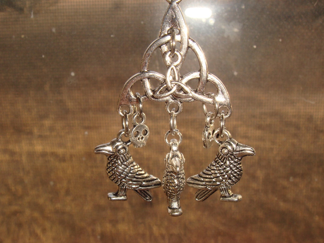 Celtic 3d Crows the Morrigan on Triquetra W Wee Charms Swinging Clip on ...