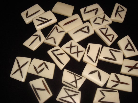 Nord Asatru Futhark Bone Runes Seidr | Etsy