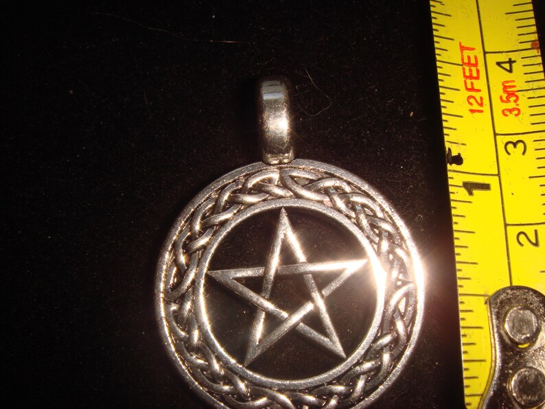 Celtic Knot Border Pentacle Pendant W Pentacle Toggle - Etsy
