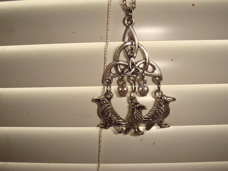 Celtic 3d Crows the Morrigan on Triquetra W Wee Charms Pendant Set W ...