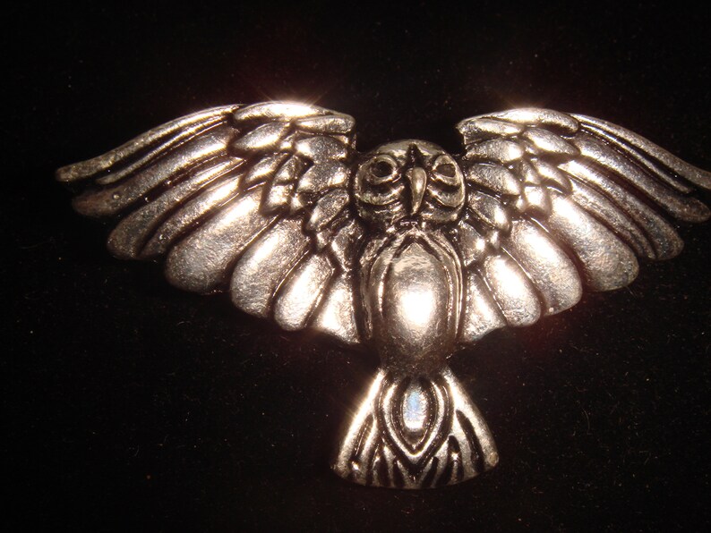 Pagan Celtic Inanna, Ishtar, Hecate, Minerva Flying Owl W Toggle - Etsy