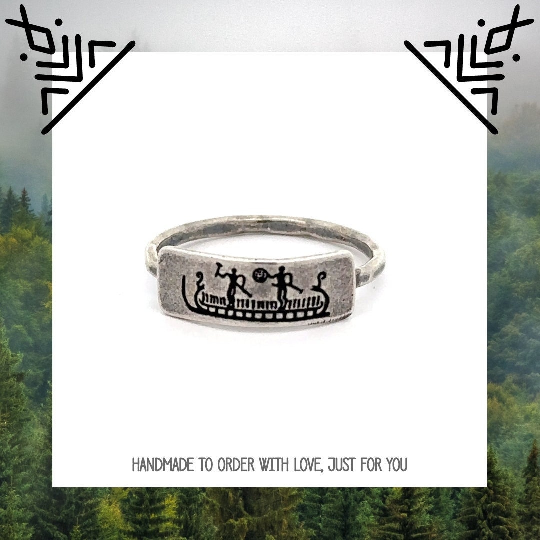 Longship Norse Ring - Bronze Age Boat - Rock Carving in Tanum Sweden ...