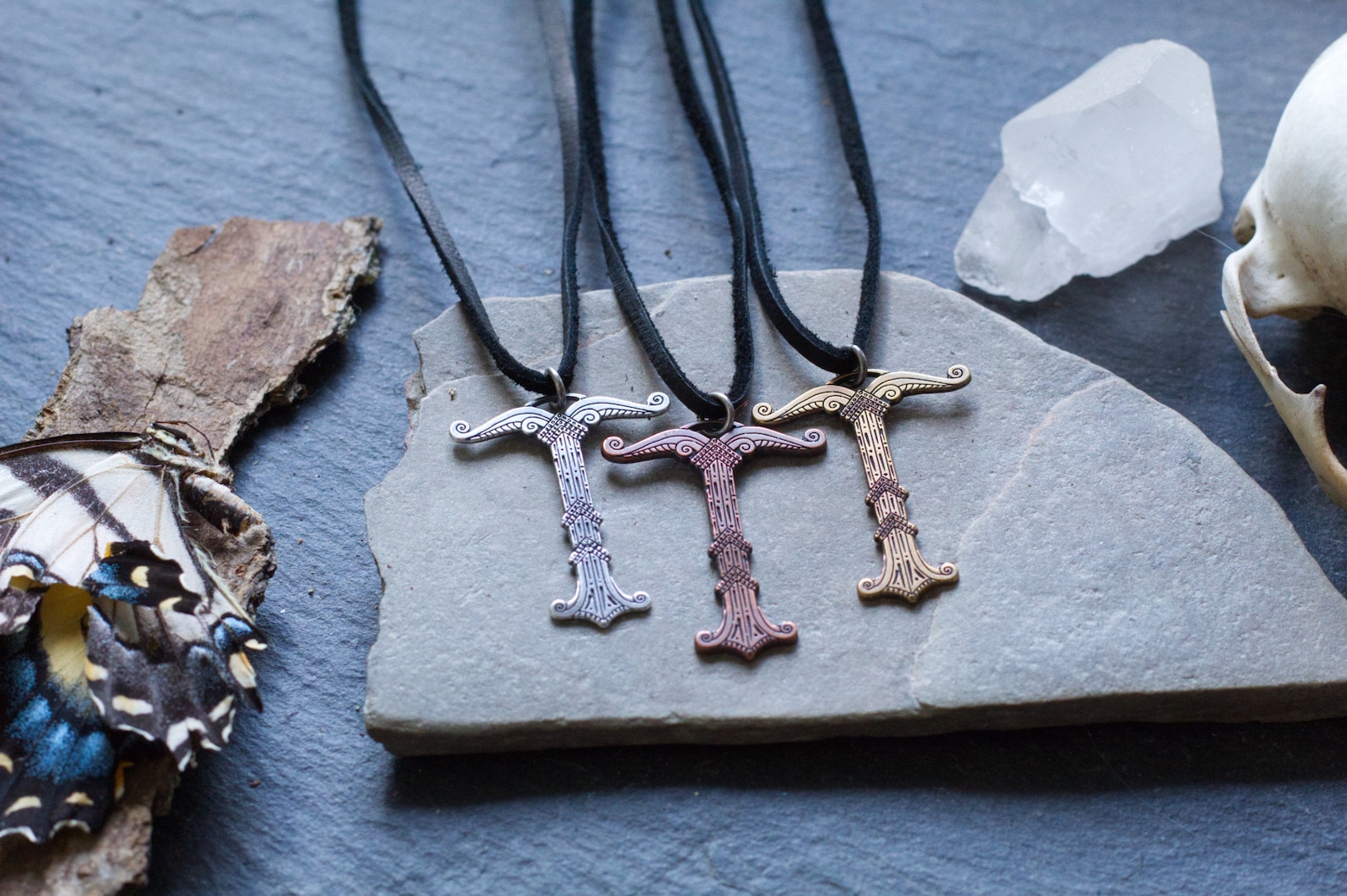 Irminsul Pendant Yggdrasil Pendant Tree of Life Pendant - Etsy