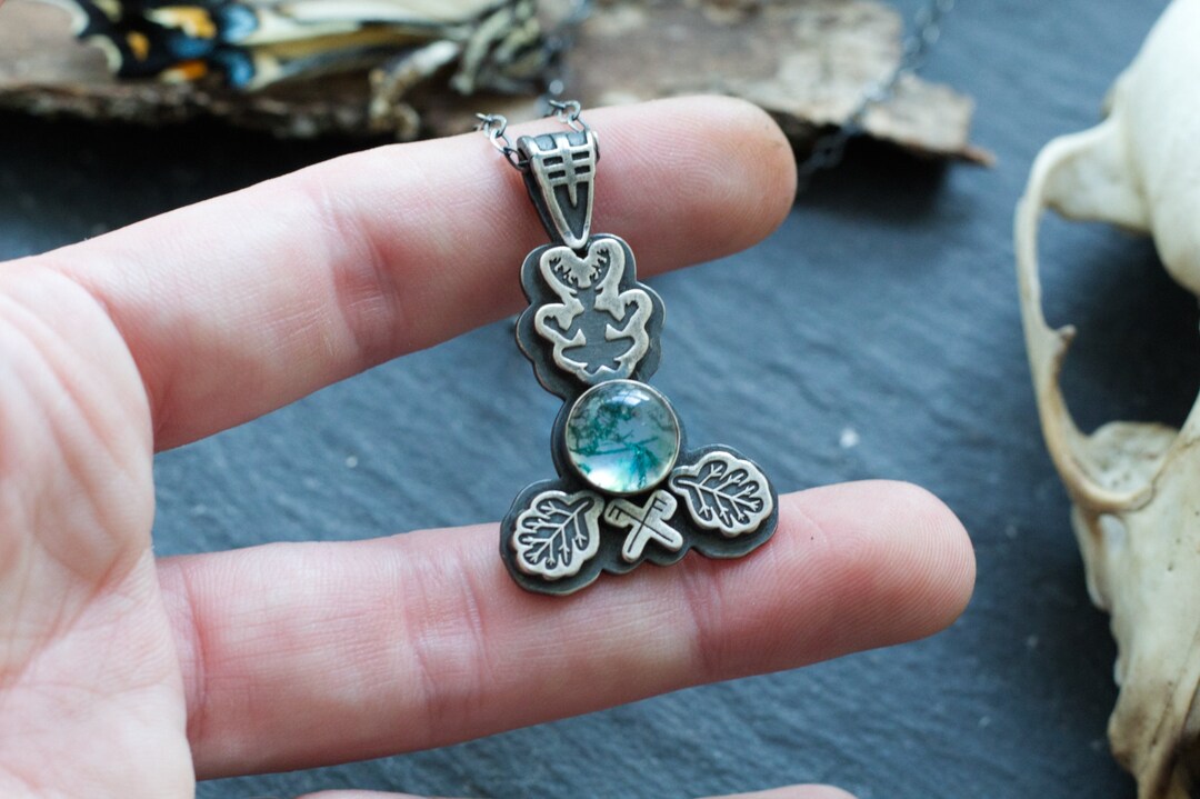 Horned God - Shaman Necklace - Cernunnos Pendant - Bindrune - Bind Rune ...