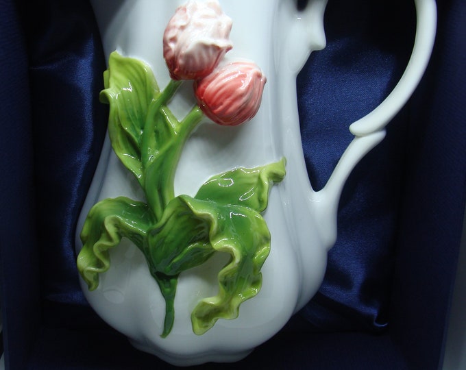 Tulip Pitcher in Raised Relief Porcelain, 8 Inch Pitcher, Custom Gift ...