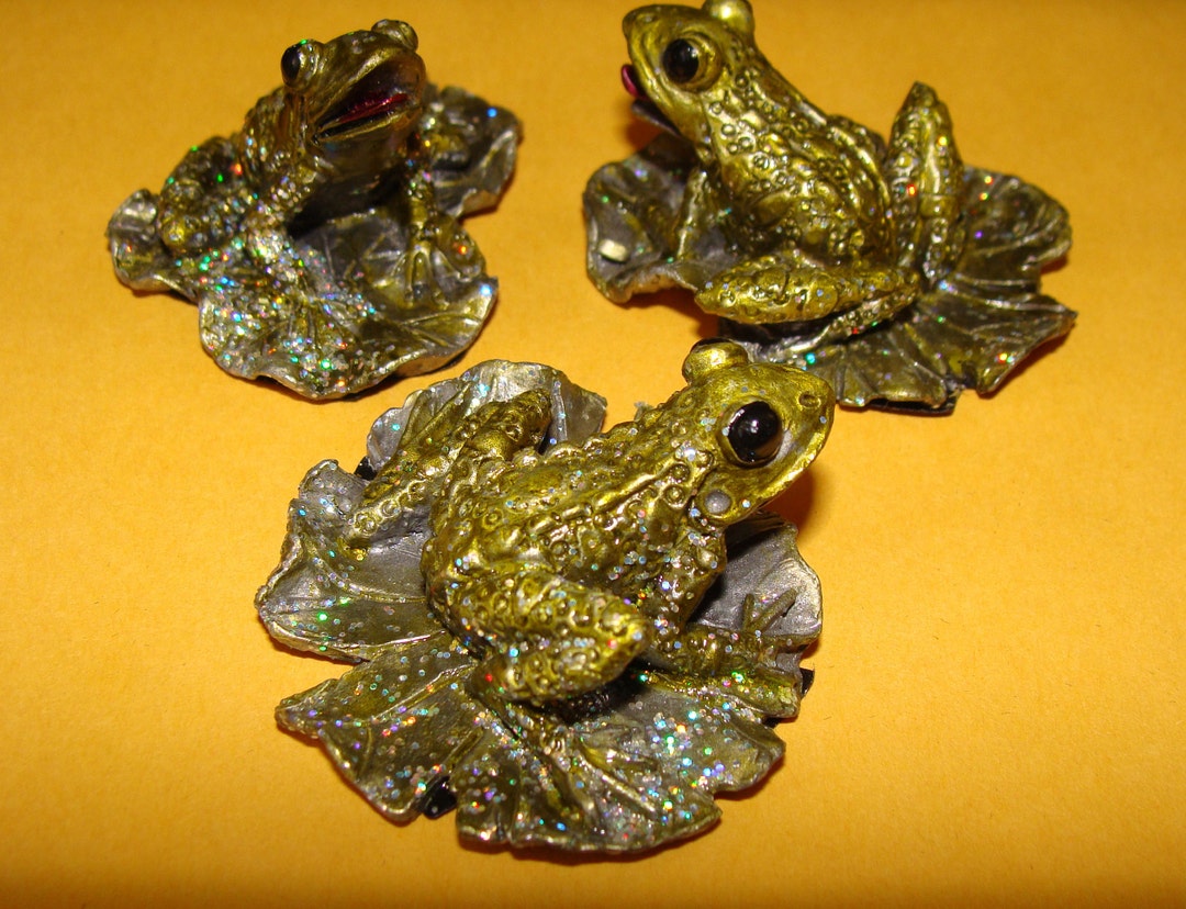 Pewter Frogs, Frog Family, Pewter Frogs, Glitter Bunch, 3 Piece Set - Etsy