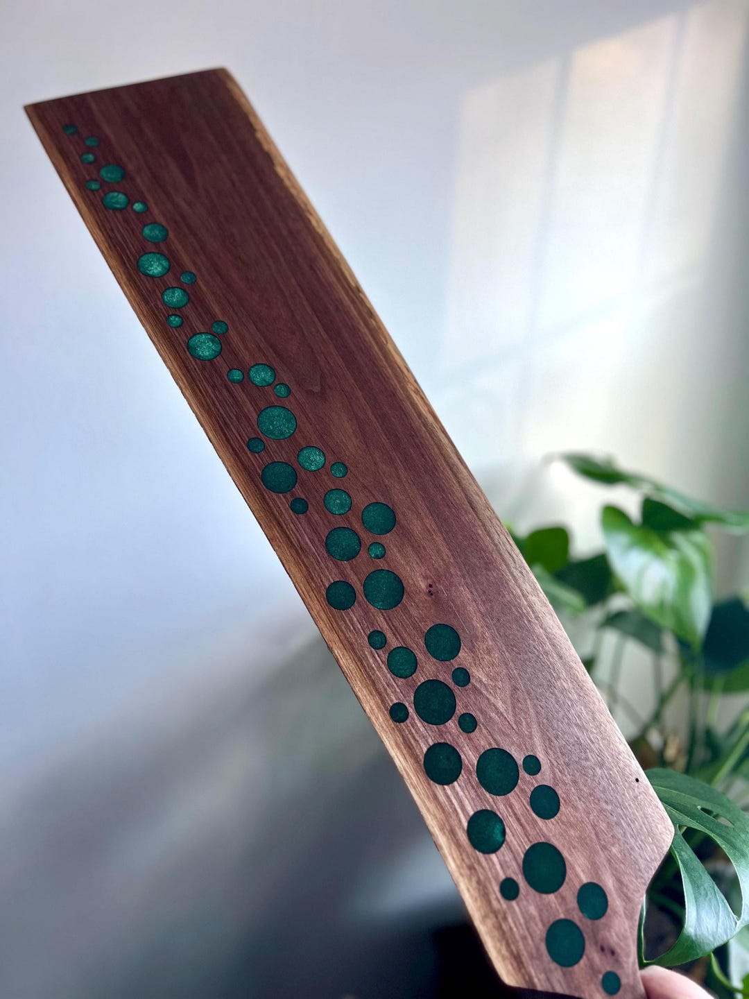Emerald Green Resin + Walnut Serving Board - Etsy