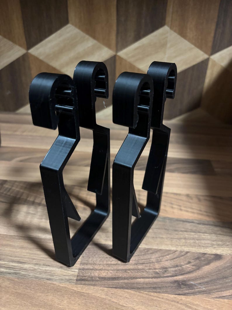 Ski Carrier Set – Skis & Poles in One Hand - Etsy UK