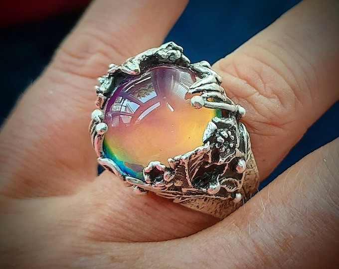 Large Brass Mood Ring Vintage Inspired Color Changing Mood Stone Hippie ...