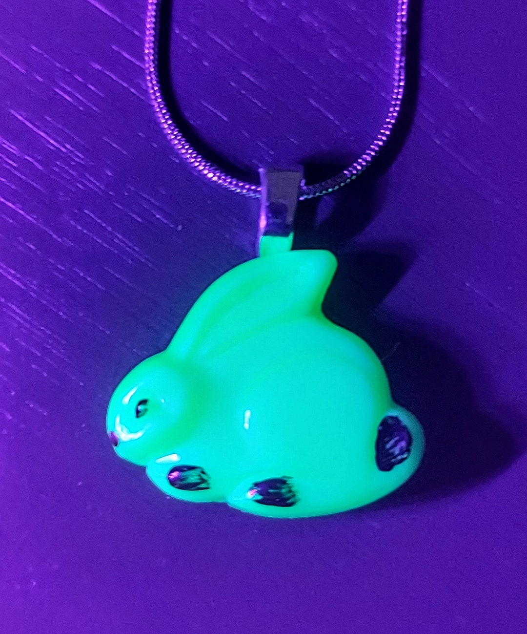 Uranium Glass Glowing Art Nouveau Radioactive Bunny Rabbit Necklace ...