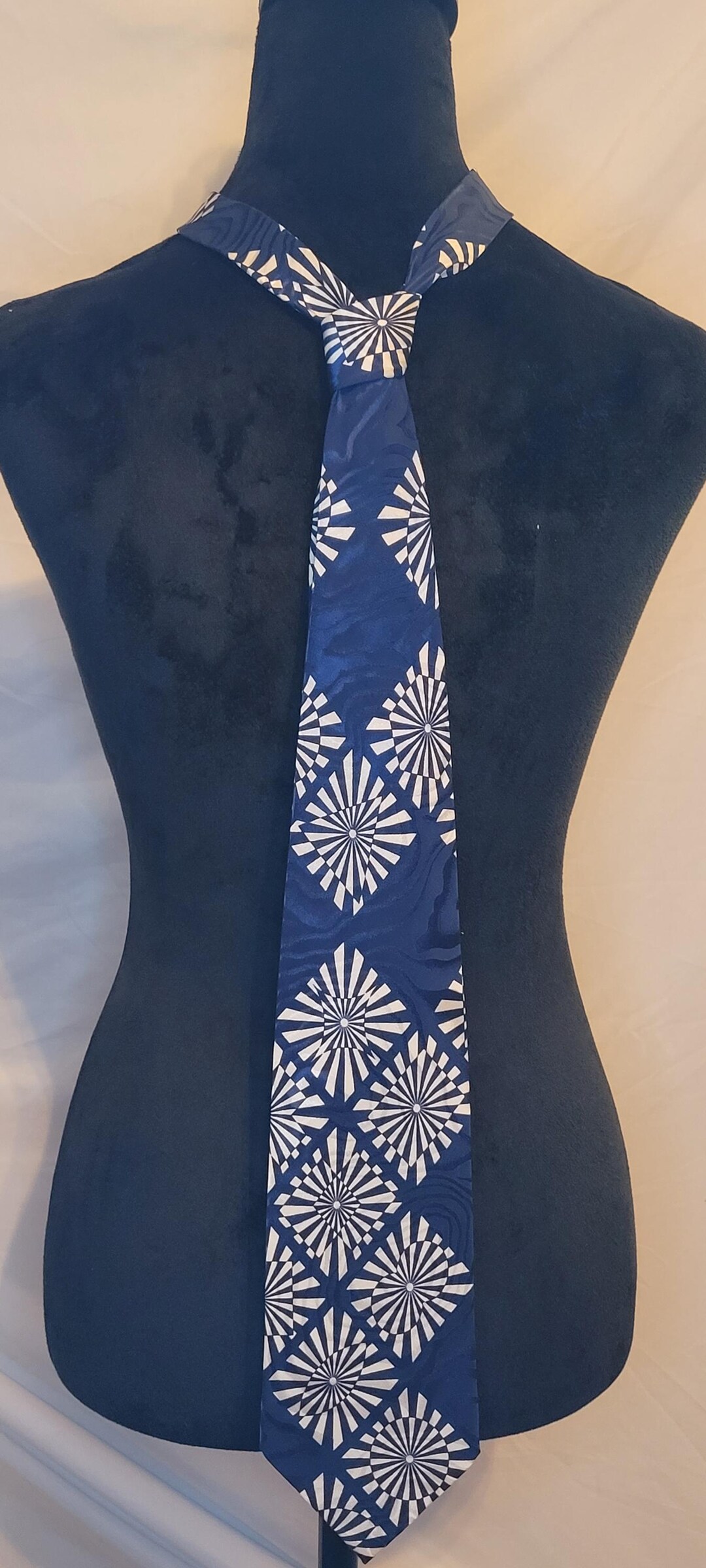 Vintage Fondini Imported Silk Necktie - Etsy