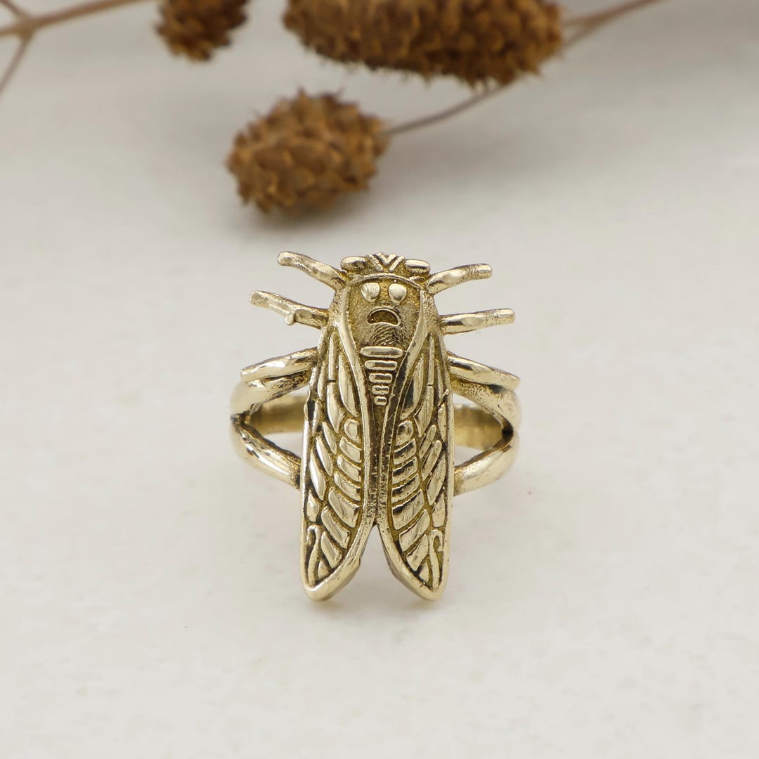 Gold Brass Cicada Ring: Nature-inspired Statement Jewelry - Etsy