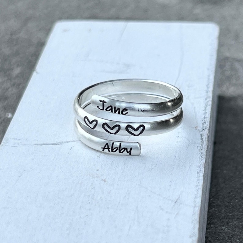 Personalized Sterling Silver Name Ring – Custom Engraved Mother's ...