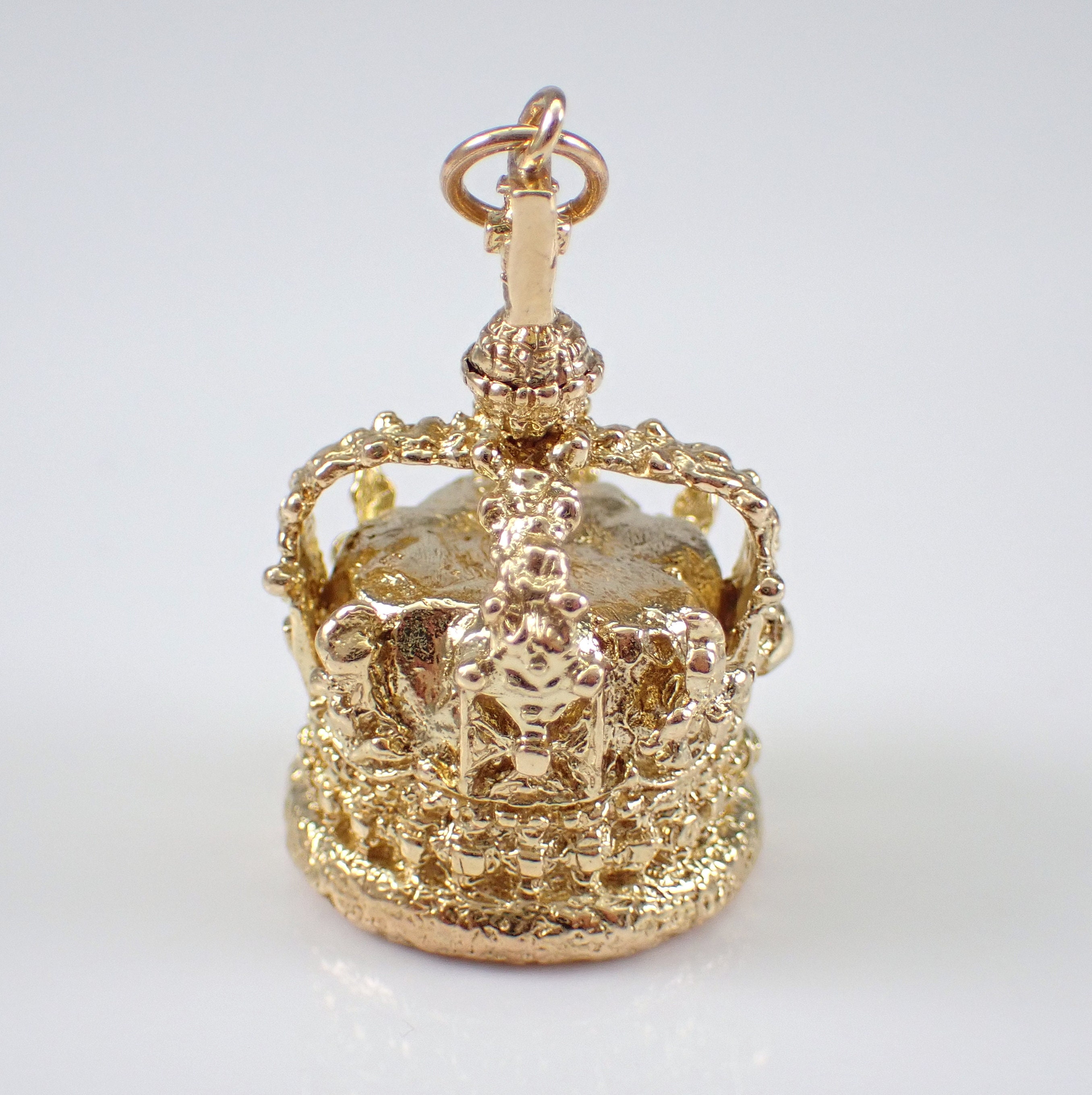 Vintage Solid 14K Yellow Gold Crown Charm, Estate Royal Coronation ...