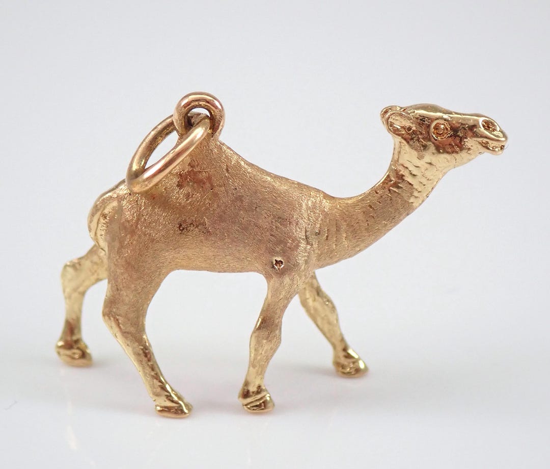 Vintage 18K Yellow Gold Camel Charm, Unique Solid Pendant for Necklace ...