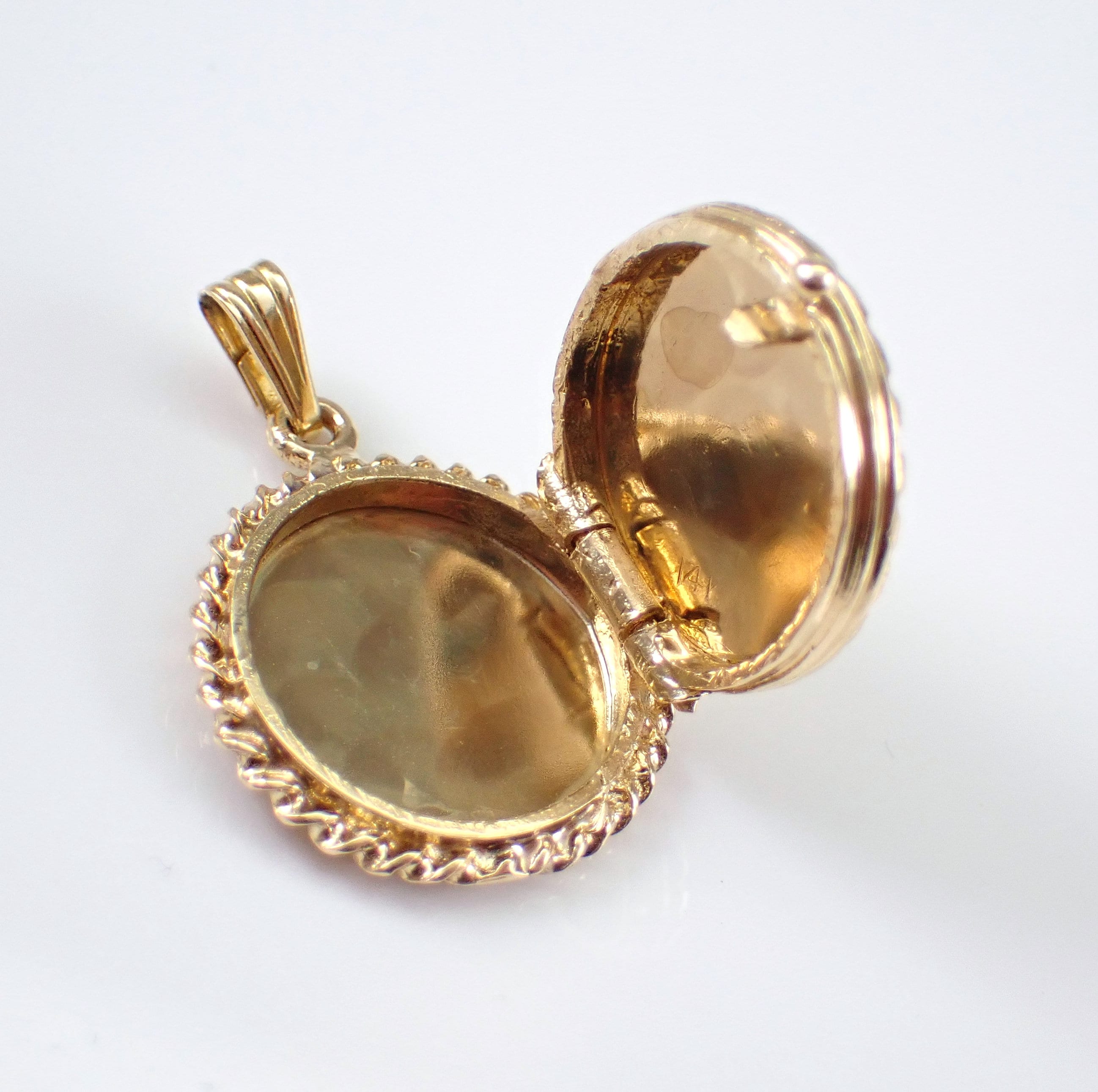 Vintage 14K Yellow Gold Jewish Locket Charm Pendant - Shalom Judaica ...