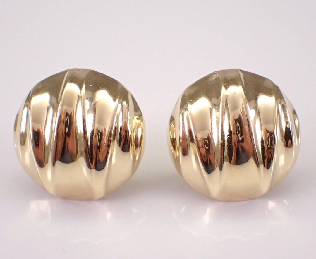 Vintage 14K Yellow Gold Earrings - Large Round Clam Shape Design ...