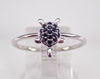 Yellow Gold Emerald Turtle Ring - Tortoise Gemstone Cluster Band ...