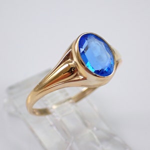 Antique Blue Gemstone Signet Ring, Vintage Yellow Gold Solitaire Ring ...