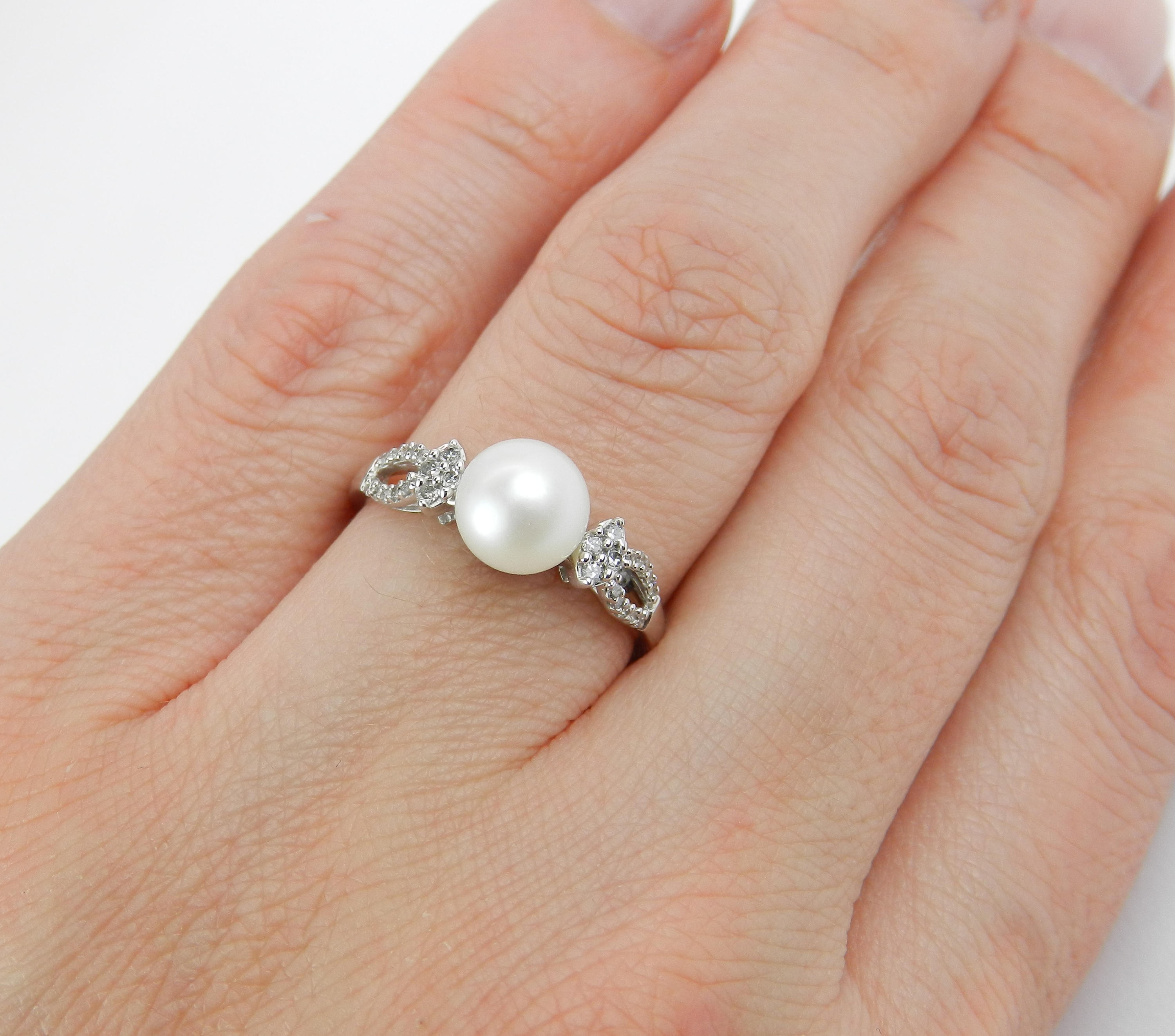 Pearl and Diamond Engagement Promise Ring White Gold June Birthday Size 7