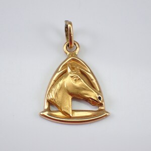 Estate equestrian jewelry store
