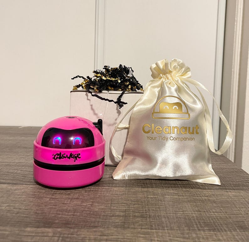 Kawaii Desk Vacuum - Pink Cute Robot Keyboard Cleaner - Cozy Gaming ...