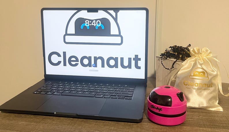 Kawaii Desk Vacuum - Pink Cute Robot Keyboard Cleaner - Cozy Gaming ...