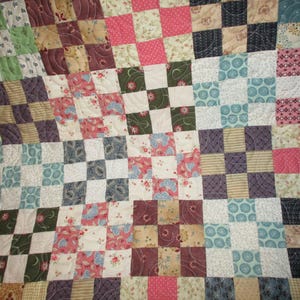 Scrappy Nine Patch, Decorator Quilt, 0122-02 - Etsy