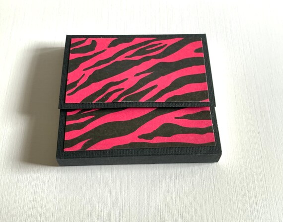 Magnetic Post It Note Dispenser