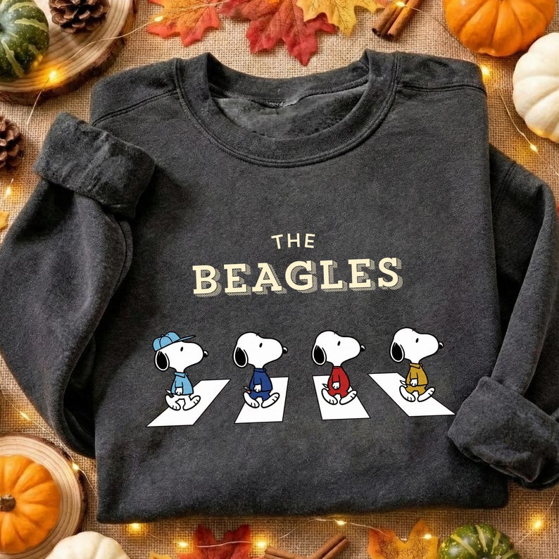 Snoopy the Beagles PNG Background Funny Dog Cartoon Art Shirt Mug Wall ...