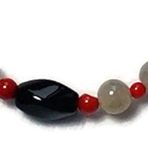 Agate and Red Coral Bracelet / Grey Bracelet / Semi Precious Bracelet ...