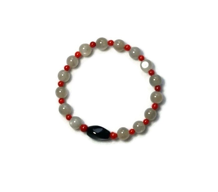 Agate and Red Coral Bracelet / Grey Bracelet / Semi Precious - Etsy