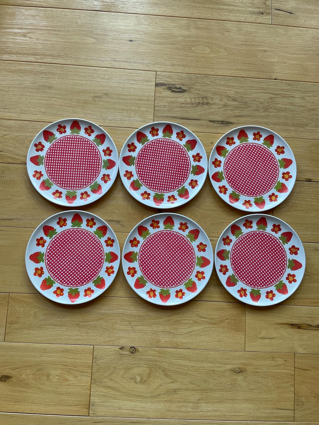 Vintage Lexington Strawberry Plates - Etsy